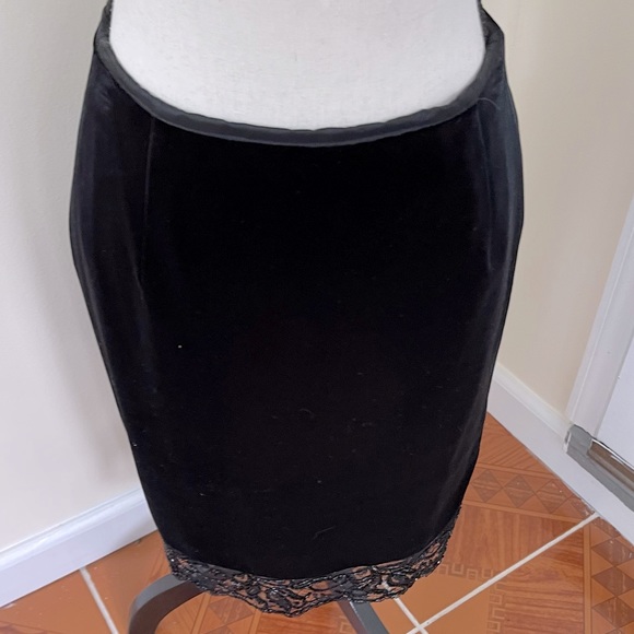 Laundry By Shelli Segal | Skirts | Laundry Skirt | Poshmark